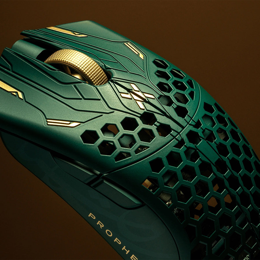 Finalmouse ULX Prophecy Tarik Medium Wireless Gaming Mouse – Computer ...