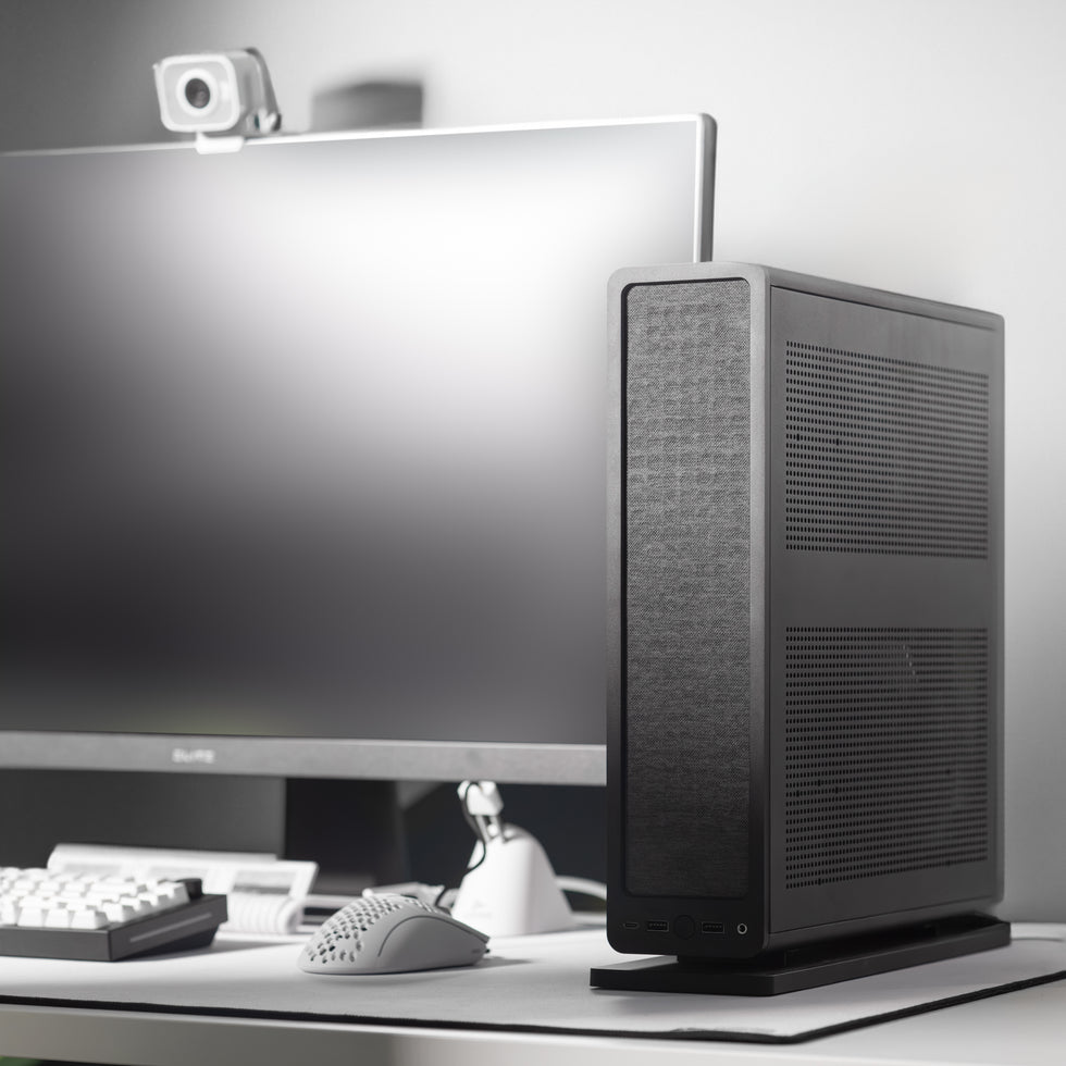 Ginkgo LUX RTX 5090 Core Ultra 9 285K Gaming PC - BLACK – Computer Lounge