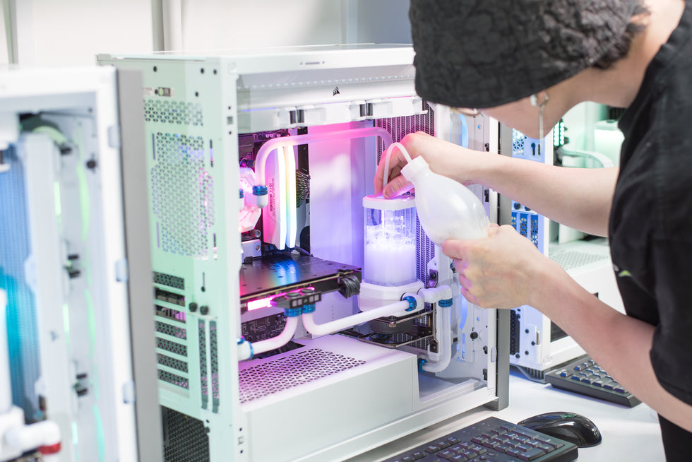 About Us – Computer Lounge